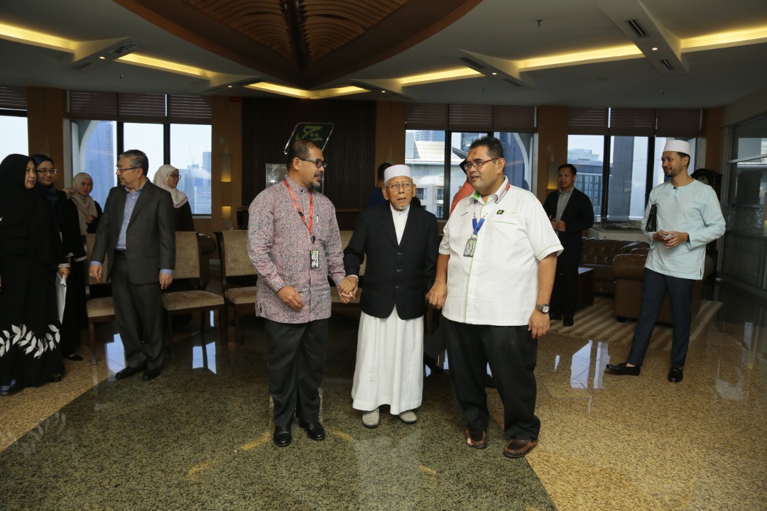 Anak Dagang Unggul Di Dunia – Pok Nik Deen